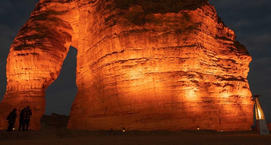 Astonishing Elephant Rock: Al Ula's Natural Marvel In Saudi Arabia ...