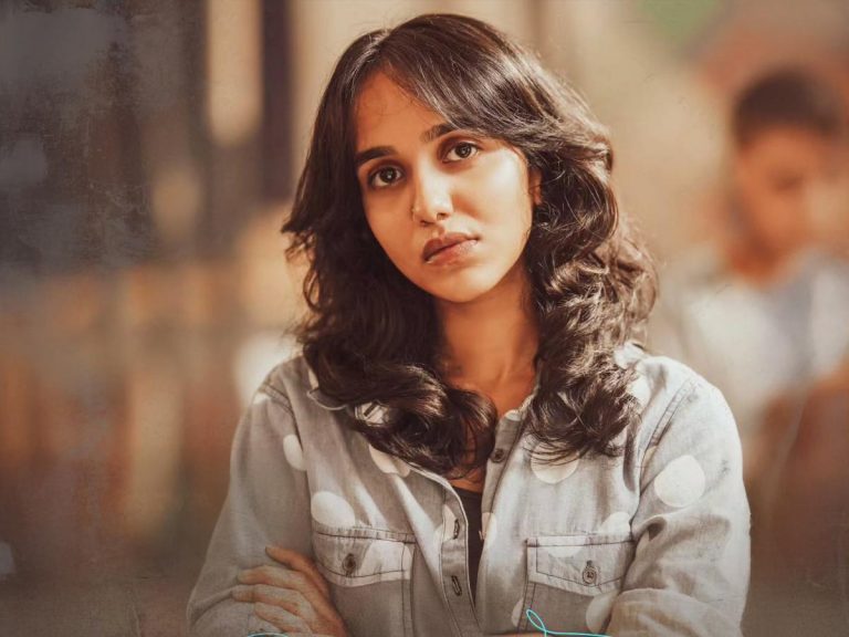 Meet Anagha Ravi: The Swaggy Boxer In Khalid Rahman's 'Alappuzha ...